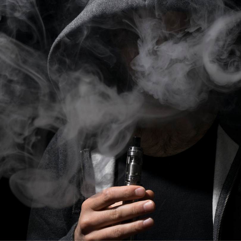 Mastering the Art of Vape Tricks: A Comprehensive Guide - vapecave.ca